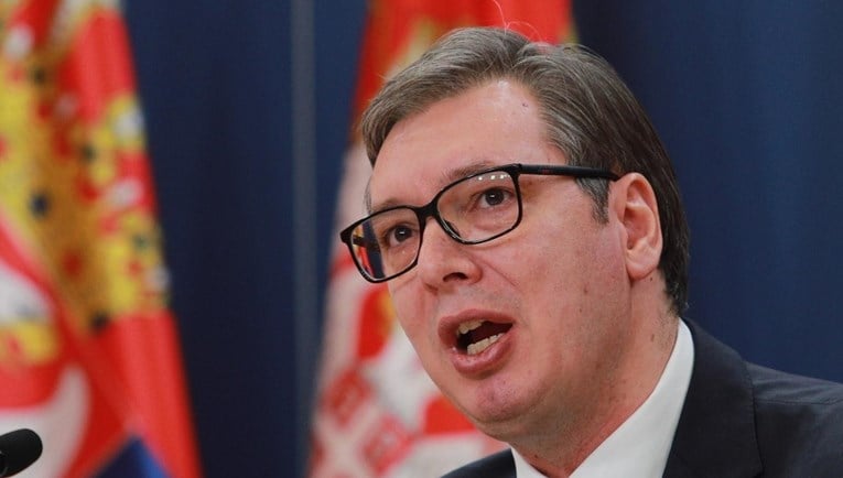 Вучиќ ја бараат србија на тацна но никогаш нема да ја дадеме Vesnik